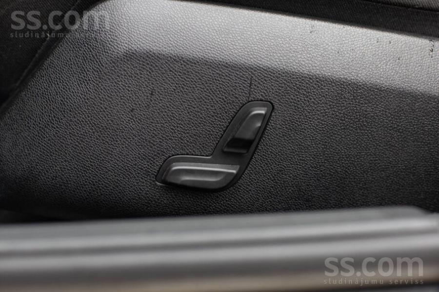 Black Mercedes-Benz E 220 2010 in Riga, with an engine capacity of 2.20 L and mileage of 239 thousand km for 9990 €, photo 14 on AUTOMOTO.COM.LV