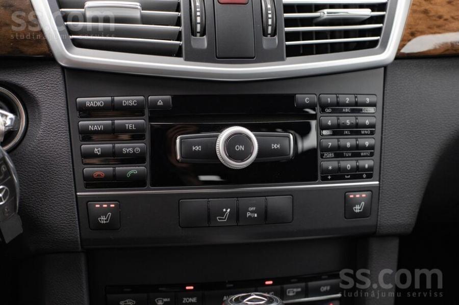 Black Mercedes-Benz E 220 2010 in Riga, with an engine capacity of 2.20 L and mileage of 239 thousand km for 9990 €, photo 24 on AUTOMOTO.COM.LV