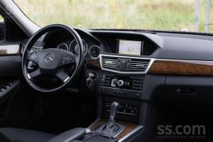 Black Mercedes-Benz E 220 2010 in Riga, with an engine capacity of 2.20 L and mileage of 239 thousand km for 9990 €, photo 28 on AUTOMOTO.COM.LV