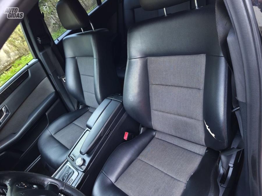 Black Mercedes-Benz E 220 2010 in Kaunas, with an engine capacity of 2.20 L and mileage of 404 thousand km for 4200 €, photo 12 on AUTOMOTO.COM.LV
