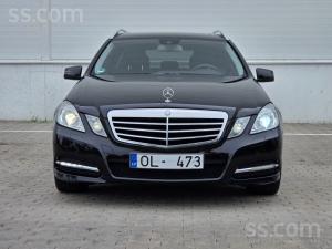 Melns Mercedes-Benz E 220 2011 Rīga, ar dzinēja tilpumu 2.20 L un nobraukumu 240 tūkst. km par 6500 €, foto 3 vietnē AUTOMOTO.COM.LV