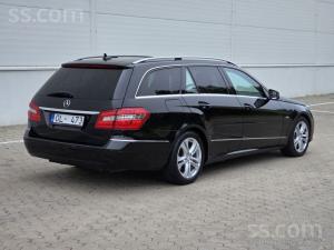 Melns Mercedes-Benz E 220 2011 Rīga, ar dzinēja tilpumu 2.20 L un nobraukumu 240 tūkst. km par 6500 €, foto 10 vietnē AUTOMOTO.COM.LV