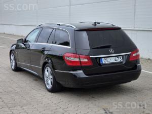 Melns Mercedes-Benz E 220 2011 Rīga, ar dzinēja tilpumu 2.20 L un nobraukumu 240 tūkst. km par 6500 €, foto 11 vietnē AUTOMOTO.COM.LV