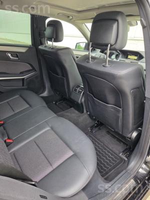 Melns Mercedes-Benz E 220 2011 Rīga, ar dzinēja tilpumu 2.20 L un nobraukumu 240 tūkst. km par 6500 €, foto 20 vietnē AUTOMOTO.COM.LV