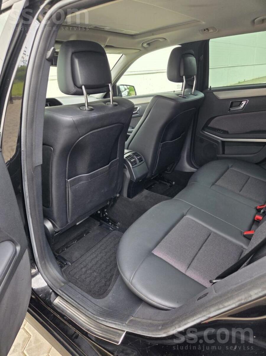 Melns Mercedes-Benz E 220 2011 Rīga, ar dzinēja tilpumu 2.20 L un nobraukumu 240 tūkst. km par 6500 €, foto 21 vietnē AUTOMOTO.COM.LV