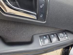 Melns Mercedes-Benz E 220 2011 Rīga, ar dzinēja tilpumu 2.20 L un nobraukumu 240 tūkst. km par 6500 €, foto 29 vietnē AUTOMOTO.COM.LV