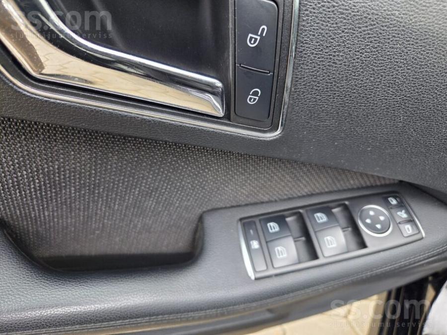 Melns Mercedes-Benz E 220 2011 Rīga, ar dzinēja tilpumu 2.20 L un nobraukumu 240 tūkst. km par 6500 €, foto 29 vietnē AUTOMOTO.COM.LV