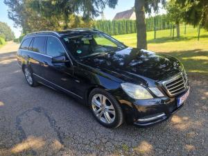Черный Мерседес E 220 2011 в Кедайняй, объемом двигателя 2.14 л и пробегом 276 тыс. км за 6850 €, фото 4 на AUTOMOTO.COM.LV