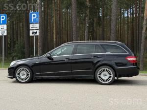 Черный Мерседес E 220 2011 в Рига, объемом двигателя 2.20 л и пробегом 290 тыс. км за 6200 €, фото 3 на AUTOMOTO.COM.LV