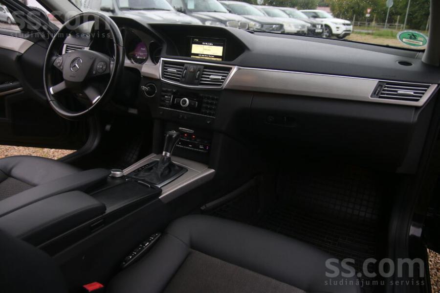 Black Mercedes-Benz E 220 2011 in Riga, with an engine capacity of 2.20 L and mileage of 241 thousand km for 6290 €, photo 14 on AUTOMOTO.COM.LV