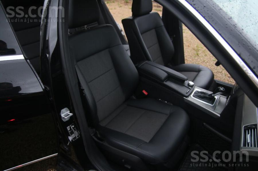 Black Mercedes-Benz E 220 2011 in Riga, with an engine capacity of 2.20 L and mileage of 241 thousand km for 6290 €, photo 16 on AUTOMOTO.COM.LV