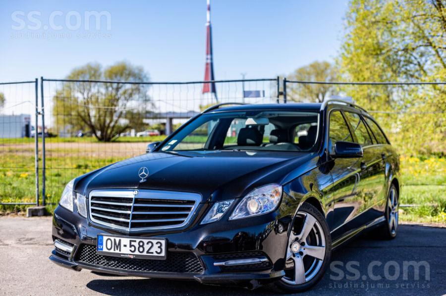 Черный Мерседес E 220 2012 в Рига, объемом двигателя 2.20 л и пробегом 299 тыс. км за 9990 €, фото 1 на AUTOMOTO.COM.LV