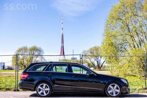 Черный Мерседес E 220 2012 в Рига, объемом двигателя 2.20 л и пробегом 299 тыс. км за 9990 €, фото 5 на AUTOMOTO.COM.LV