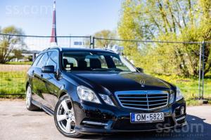 Black Mercedes-Benz E 220 2012 in Riga, with an engine capacity of 2.20 L and mileage of 299 thousand km for 9990 €, photo 3 on AUTOMOTO.COM.LV
