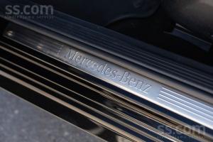 Black Mercedes-Benz E 220 2012 in Riga, with an engine capacity of 2.20 L and mileage of 299 thousand km for 9990 €, photo 15 on AUTOMOTO.COM.LV
