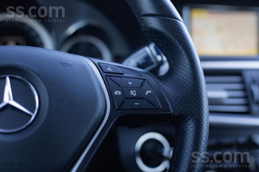 Black Mercedes-Benz E 220 2012 in Riga, with an engine capacity of 2.20 L and mileage of 299 thousand km for 9990 €, photo 22 on AUTOMOTO.COM.LV