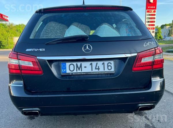 Melns Mercedes-Benz E 220 2012 Rīga, ar dzinēja tilpumu 2.20 L un nobraukumu 213 tūkst. km par 6150 €, foto 4 vietnē AUTOMOTO.COM.LV