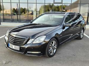 Melns Mercedes-Benz E 220 2012 Kauņa, ar dzinēja tilpumu 2.14 L un nobraukumu 292 tūkst. km par 5400 €, foto  vietnē AUTOMOTO.COM.LV