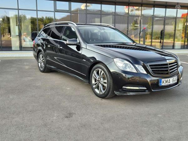 Melns Mercedes-Benz E 220 2012 Kauņa, ar dzinēja tilpumu 2.14 L un nobraukumu 292 tūkst. km par 5400 €, foto 2 vietnē AUTOMOTO.COM.LV