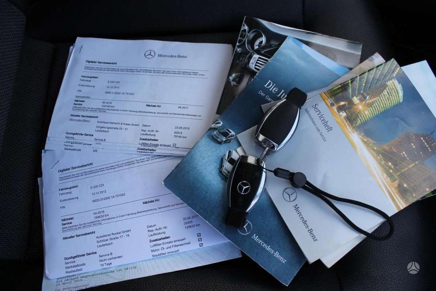 Melns Mercedes-Benz E 220 2012 Prienai, ar dzinēja tilpumu 2.14 L un nobraukumu 300 tūkst. km par 2500 €, foto 16 vietnē AUTOMOTO.COM.LV