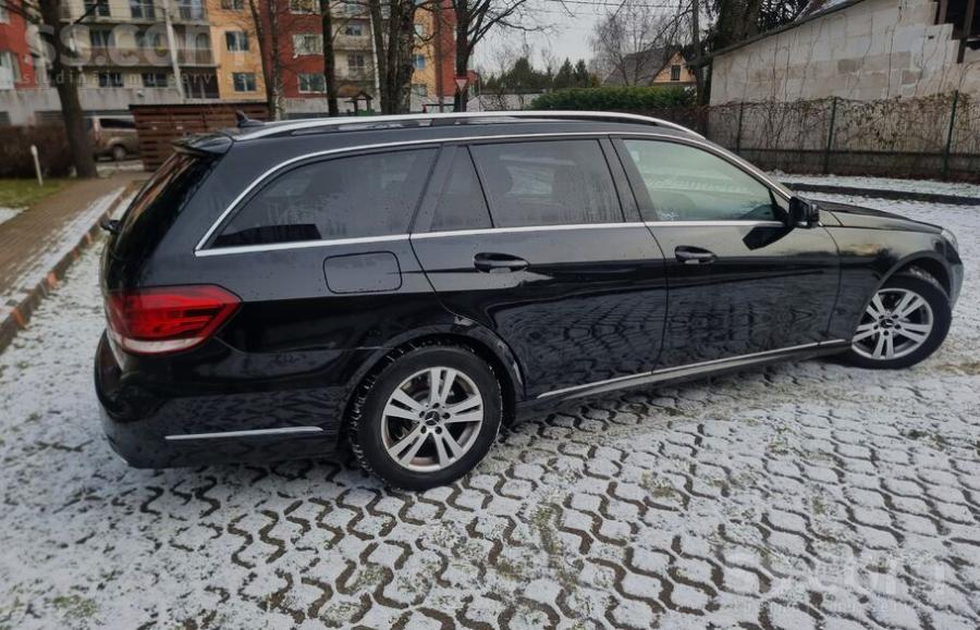 Melns Mercedes-Benz E 220 2013 Rīga, ar dzinēja tilpumu 2.20 L un nobraukumu 349 tūkst. km par 9290 €, foto 8 vietnē AUTOMOTO.COM.LV