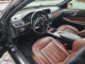 Melns Mercedes-Benz E 220 2013 Rīga, ar dzinēja tilpumu 2.20 L un nobraukumu 349 tūkst. km par 9290 €, foto 18 vietnē AUTOMOTO.COM.LV