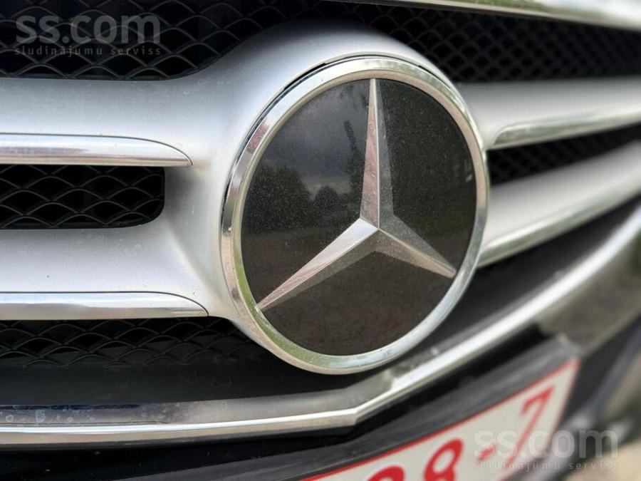 Melns Mercedes-Benz E 220 2013 Rīga, ar dzinēja tilpumu 2.20 L un nobraukumu 385 tūkst. km par 7200 €, foto 16 vietnē AUTOMOTO.COM.LV