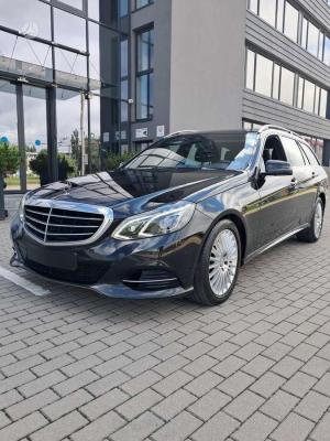 Черный Мерседес E 220 2013 в Каунас, объемом двигателя 2.20 л и пробегом 303 тыс. км за 7150 €, фото 12 на AUTOMOTO.COM.LV