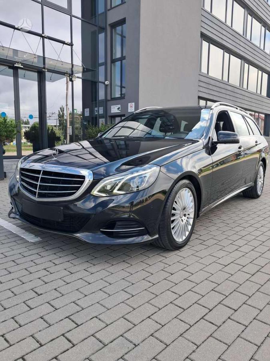 Черный Мерседес E 220 2013 в Каунас, объемом двигателя 2.20 л и пробегом 303 тыс. км за 7150 €, фото 12 на AUTOMOTO.COM.LV
