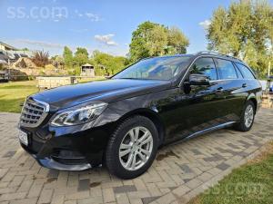 Черный Мерседес E 220 2014 в Огре, объемом двигателя 2.20 л и пробегом 311 тыс. км за 8150 €, фото 5 на AUTOMOTO.COM.LV