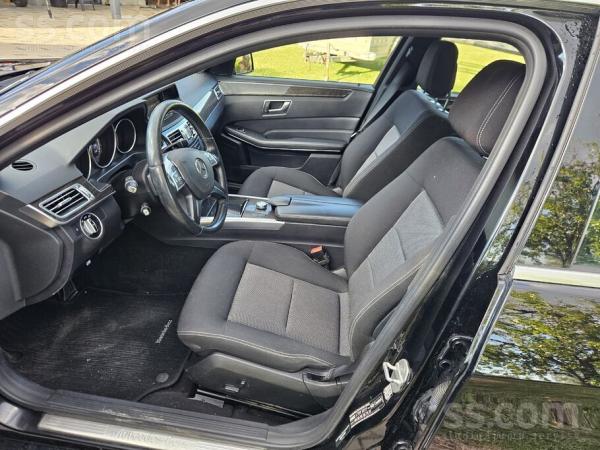 Melns Mercedes-Benz E 220 2014 Ogre, ar dzinēja tilpumu 2.20 L un nobraukumu 311 tūkst. km par 7950 €, foto 8 vietnē AUTOMOTO.COM.LV