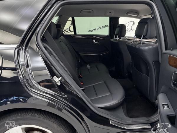 Black Mercedes-Benz E 220 2014 in Avizieniai, with an engine capacity of 2.20 L and mileage of 208 thousand km for 11800 €, photo 10 on AUTOMOTO.COM.LV