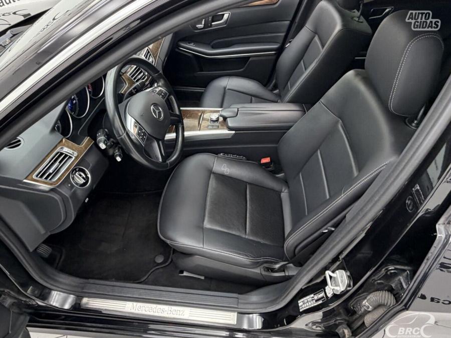 Черный Мерседес E 220 2014 в Авиженяй, объемом двигателя 2.20 л и пробегом 208 тыс. км за 11800 €, фото 24 на AUTOMOTO.COM.LV