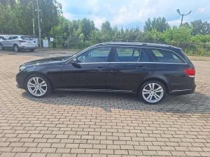 Melns Mercedes-Benz E 220 2014 Marijampole, ar dzinēja tilpumu 2.14 L un nobraukumu 380 tūkst. km par 6000 €, foto 9 vietnē AUTOMOTO.COM.LV
