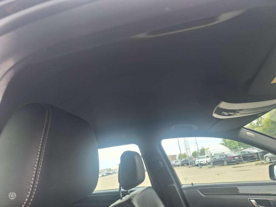 Melns Mercedes-Benz E 220 2014 Marijampole, ar dzinēja tilpumu 2.14 L un nobraukumu 380 tūkst. km par 6000 €, foto 18 vietnē AUTOMOTO.COM.LV