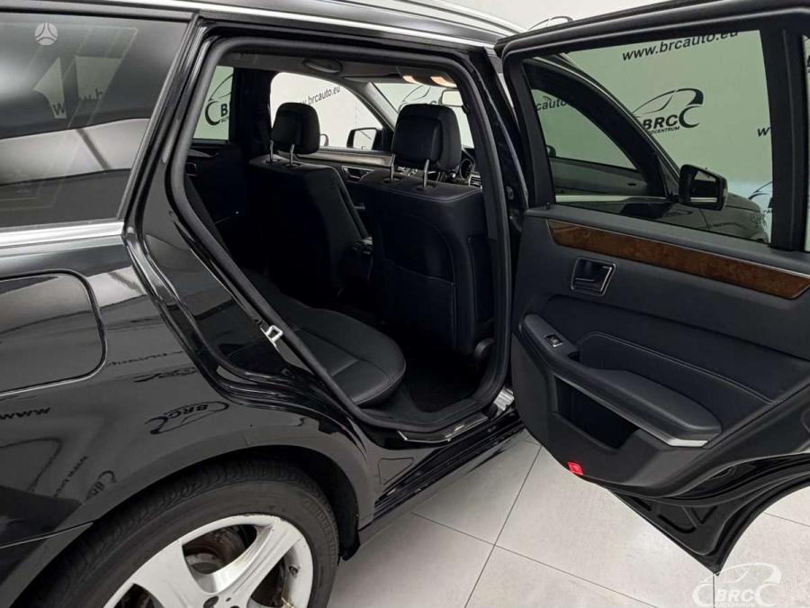 Melns Mercedes-Benz E 220 2014 Viļņa, ar dzinēja tilpumu 2.14 L un nobraukumu 208 tūkst. km par 9900 €, foto 15 vietnē AUTOMOTO.COM.LV