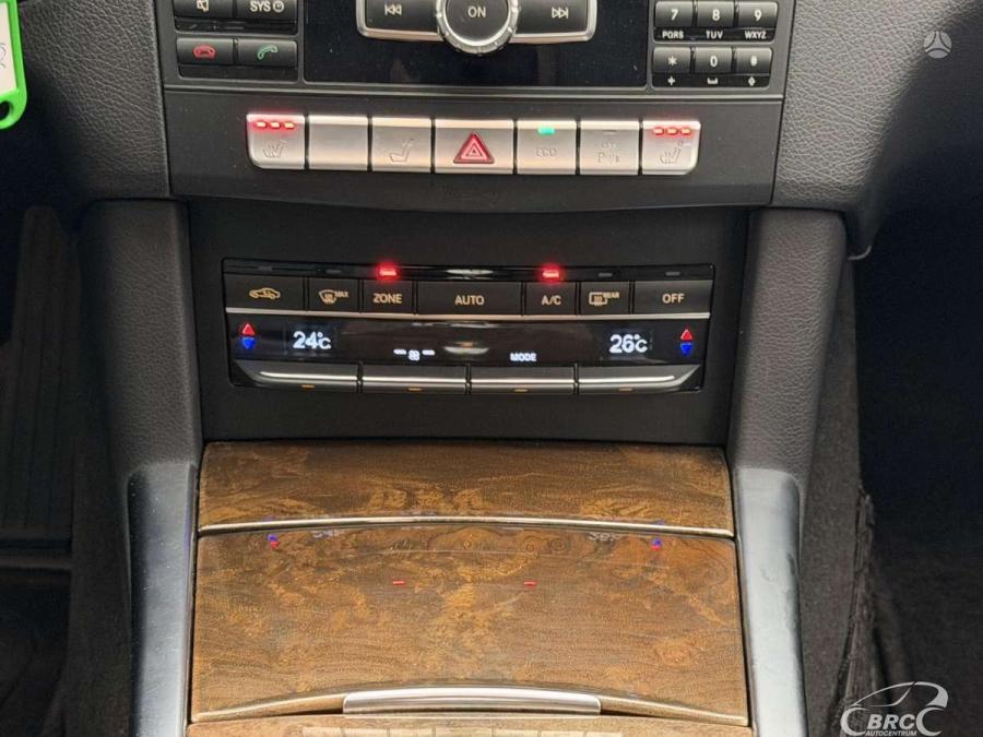 Melns Mercedes-Benz E 220 2014 Viļņa, ar dzinēja tilpumu 2.14 L un nobraukumu 208 tūkst. km par 9900 €, foto 20 vietnē AUTOMOTO.COM.LV