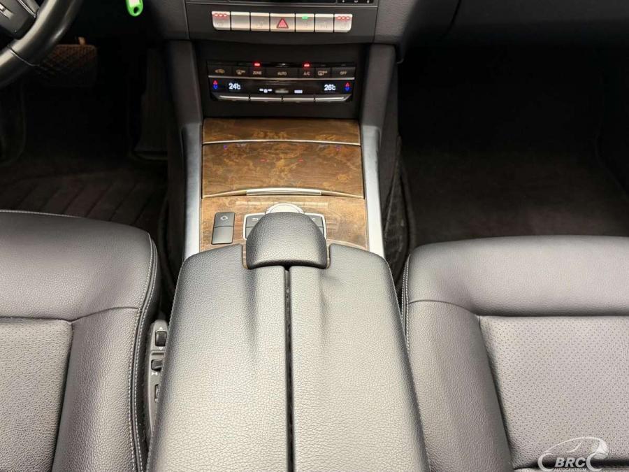 Melns Mercedes-Benz E 220 2014 Viļņa, ar dzinēja tilpumu 2.14 L un nobraukumu 208 tūkst. km par 9900 €, foto 21 vietnē AUTOMOTO.COM.LV