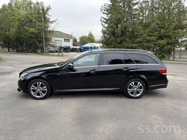 Черный Мерседес E 220 2015 в Огре, объемом двигателя 2.20 л и пробегом 0 тыс. км за 11950 €, фото 2 на AUTOMOTO.COM.LV