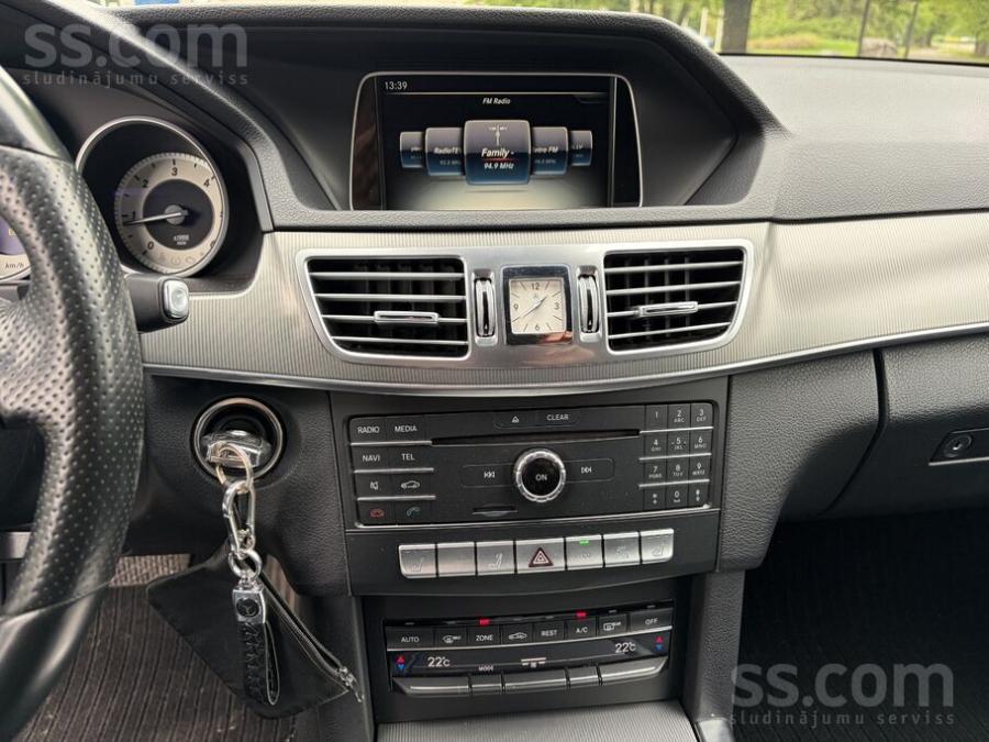Черный Мерседес E 220 2015 в Огре, объемом двигателя 2.20 л и пробегом 0 тыс. км за 11950 €, фото 15 на AUTOMOTO.COM.LV