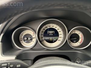 Черный Мерседес E 220 2015 в Огре, объемом двигателя 2.20 л и пробегом 0 тыс. км за 11950 €, фото 16 на AUTOMOTO.COM.LV