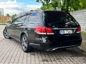 Black Mercedes-Benz E 220 2015 in Riga, with an engine capacity of 2.20 L and mileage of 0 thousand km for 7450 €, photo 6 on AUTOMOTO.COM.LV