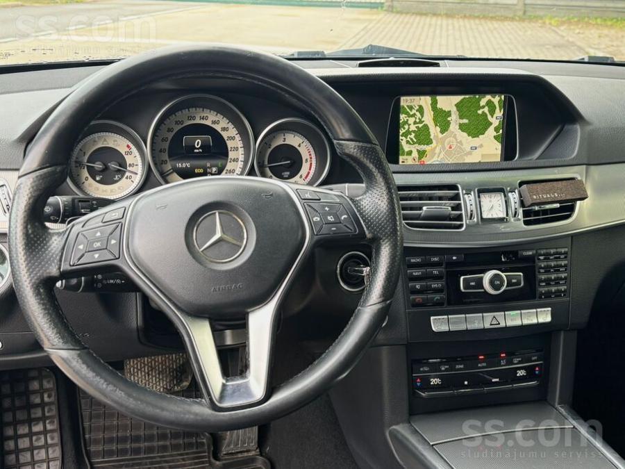 Black Mercedes-Benz E 220 2015 in Riga, with an engine capacity of 2.20 L and mileage of 0 thousand km for 7450 €, photo 7 on AUTOMOTO.COM.LV