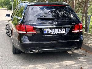 Черный Мерседес E 220 2015 в Ширвинтос, объемом двигателя 2.14 л и пробегом 326 тыс. км за 7990 €, фото 11 на AUTOMOTO.COM.LV