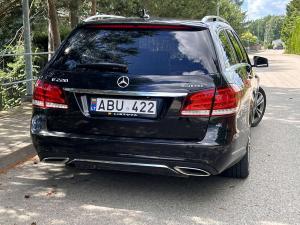 Черный Мерседес E 220 2015 в Ширвинтос, объемом двигателя 2.14 л и пробегом 326 тыс. км за 7990 €, фото 13 на AUTOMOTO.COM.LV