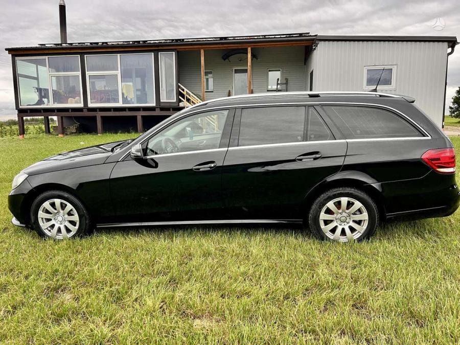 Melns Mercedes-Benz E 220 2015 Šauļi, ar dzinēja tilpumu 2.14 L un nobraukumu 229 tūkst. km par 7900 €, foto 5 vietnē AUTOMOTO.COM.LV