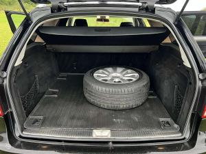Melns Mercedes-Benz E 220 2015 Šauļi, ar dzinēja tilpumu 2.14 L un nobraukumu 229 tūkst. km par 7900 €, foto 9 vietnē AUTOMOTO.COM.LV