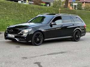 Black Mercedes-Benz E 220 2015 in Jonava, with an engine capacity of 2.20 L and mileage of 299 thousand km for 9850 €, photo 8 on AUTOMOTO.COM.LV