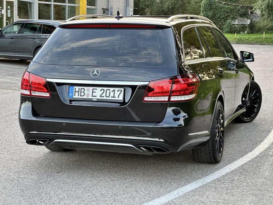 Black Mercedes-Benz E 220 2015 in Jonava, with an engine capacity of 2.20 L and mileage of 299 thousand km for 9850 €, photo 17 on AUTOMOTO.COM.LV