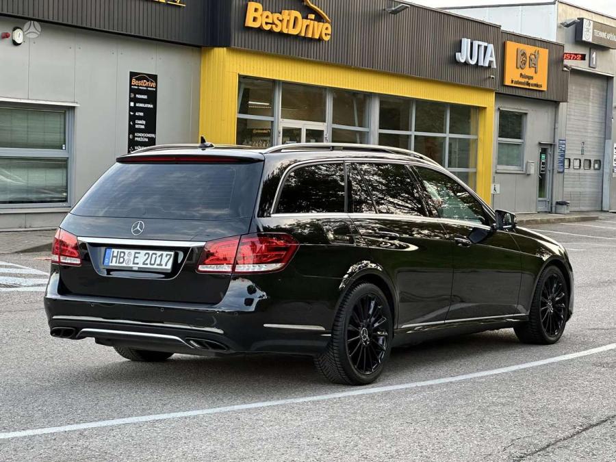 Black Mercedes-Benz E 220 2015 in Jonava, with an engine capacity of 2.20 L and mileage of 299 thousand km for 9850 €, photo 18 on AUTOMOTO.COM.LV